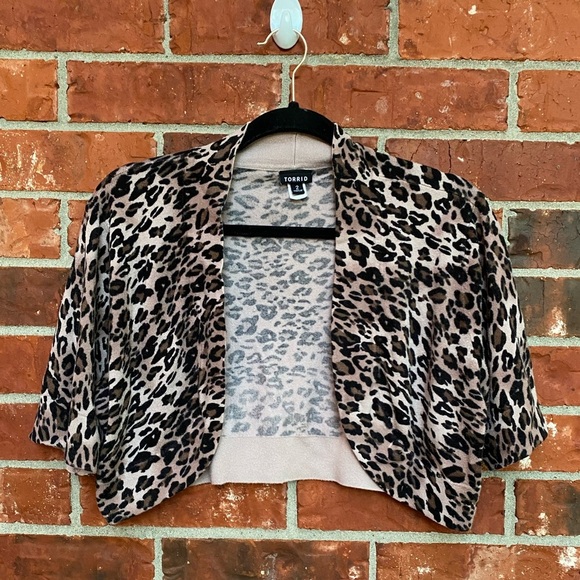 torrid | Sweaters | Torrid 2 Leopard Animal Print Shrug Short Open ...